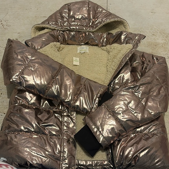 aerie | Jackets & Coats | Aerie Metallic Rose Gold Puffer Jacket | Poshmark